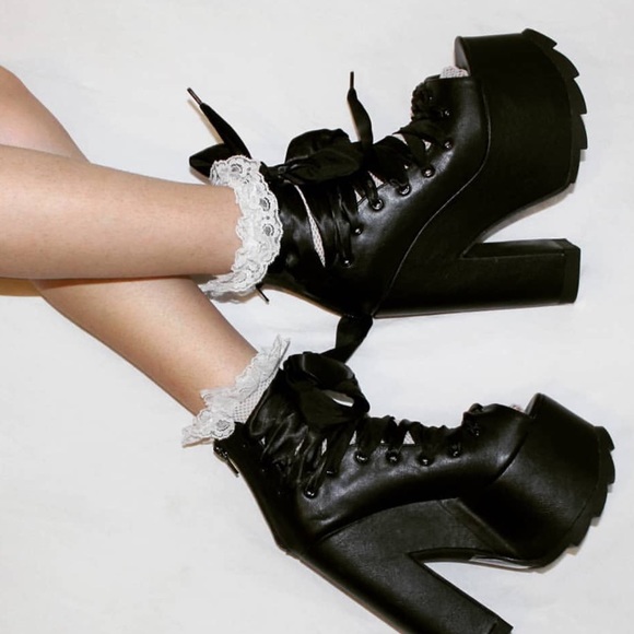 YRU | Shoes | Nib Yru Black Ballet Bae Platform Shoes M | Poshmark